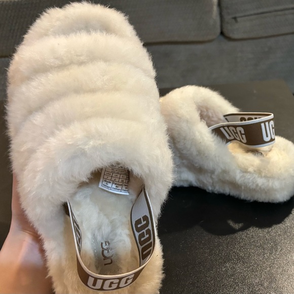 Shoes | Ugg Fluff Slides | Poshmark